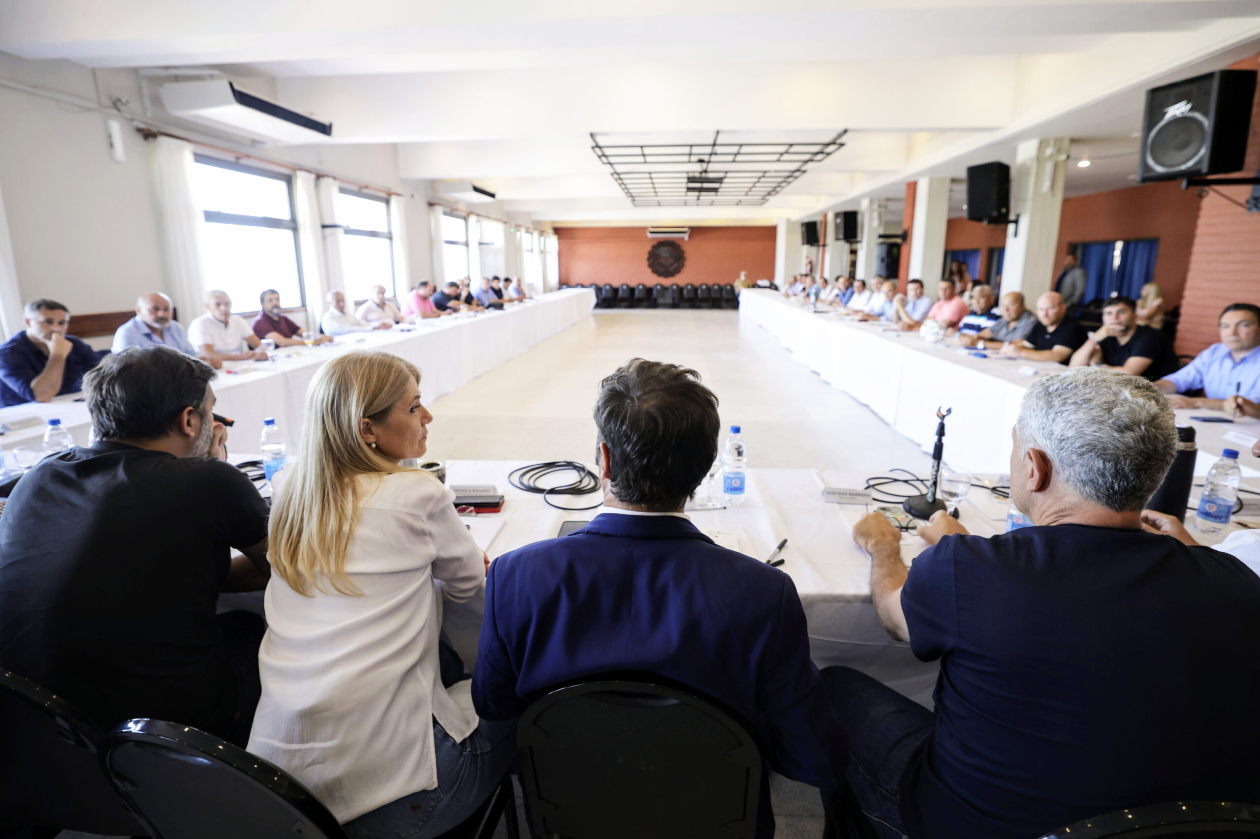 Para Kicillof, “Gesell es fundacional” y le sugirieron una fecha para ...
